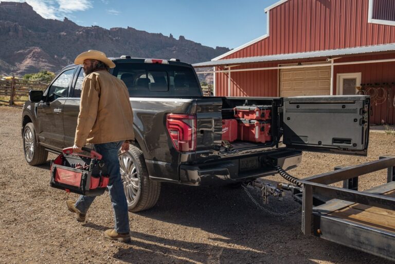 Why Is the Ford F-150 the Perfect Work Truck? | Folsom Lake Ford Blog